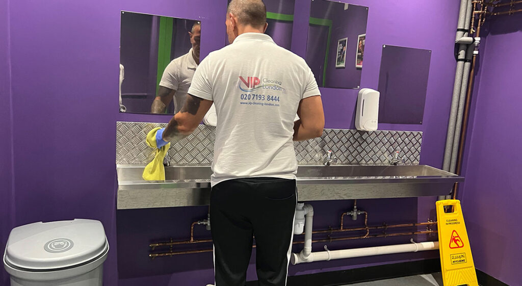 Regular Bar Cleaning Services – VIP Cleaning Services London From ...